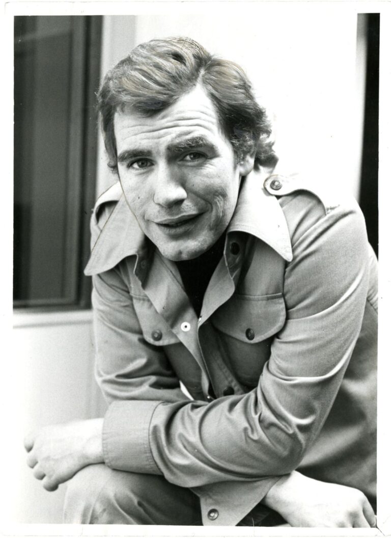 Brian Cox on his emotional return to Dundee for new play