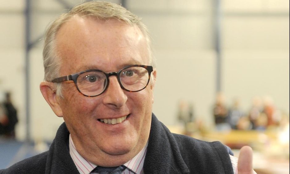 General election 2023: Lib Dems Jamie Stone retains seat