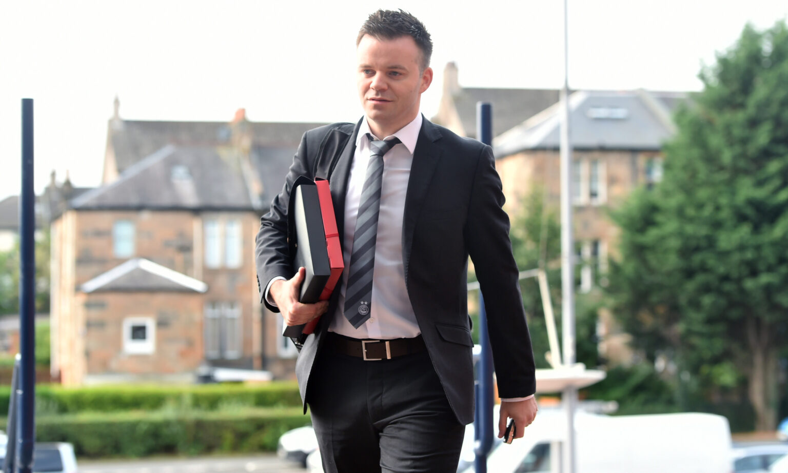 Aberdeen FC director of football Steven Gunn to leave Pittodrie