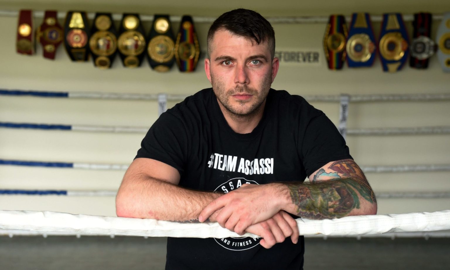 Boxer Lee McAllister calls for help to feed 200 OAP's at Christmas