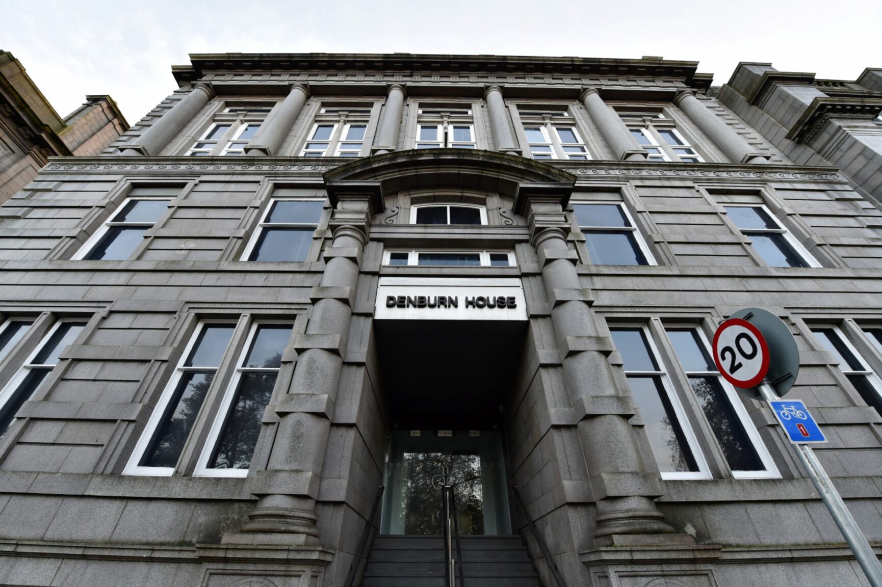 Denburn House: Former Aberdeen offices to be turned into 72 flats