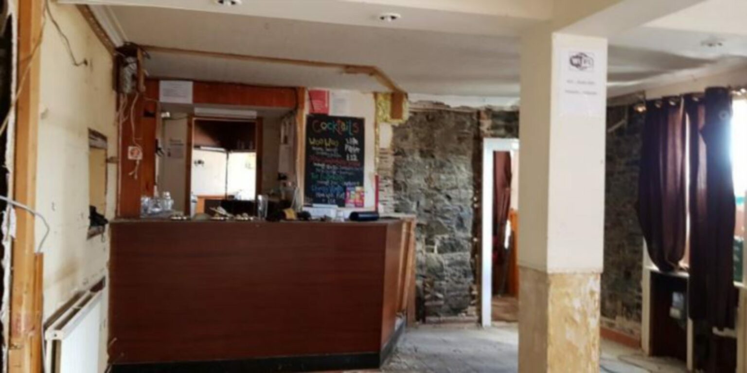 Plans to turn Banff's famous Ship Inn into a cafe given green light