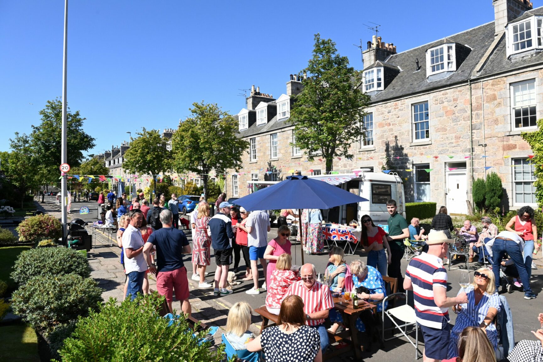 Platinum Jubilee street party brings colour to Victoria Street in Aberdeen