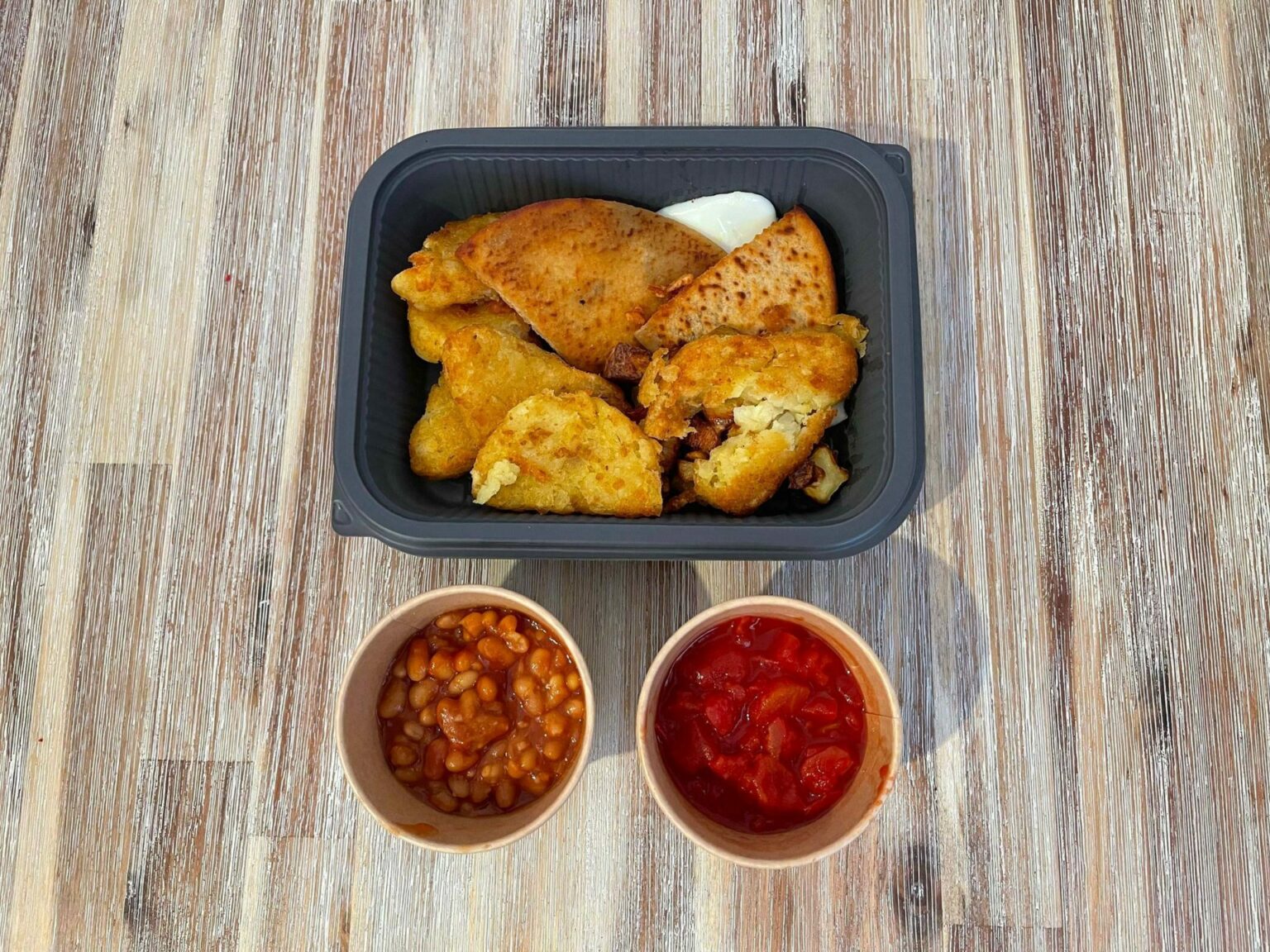 I tried a vegetarian breakfast 'magic bag' from Toby Carvery for £2.79