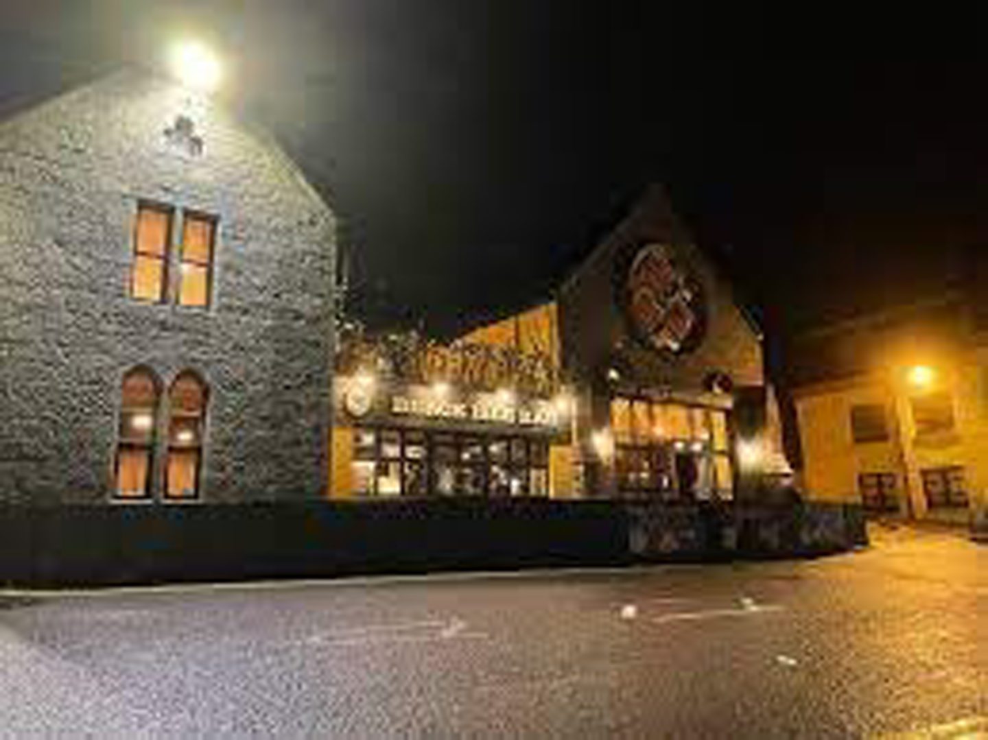 Black Isle Bar in Fort William asks to extend outside drinking hours