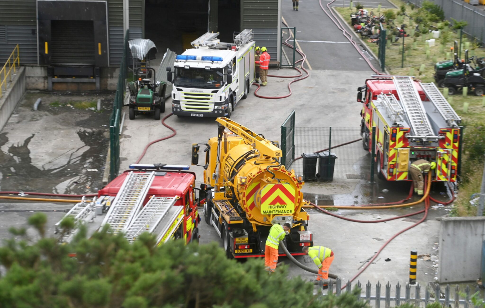 IN PICTURES: Drone footage shows extent of Altens recycling centre fire ...