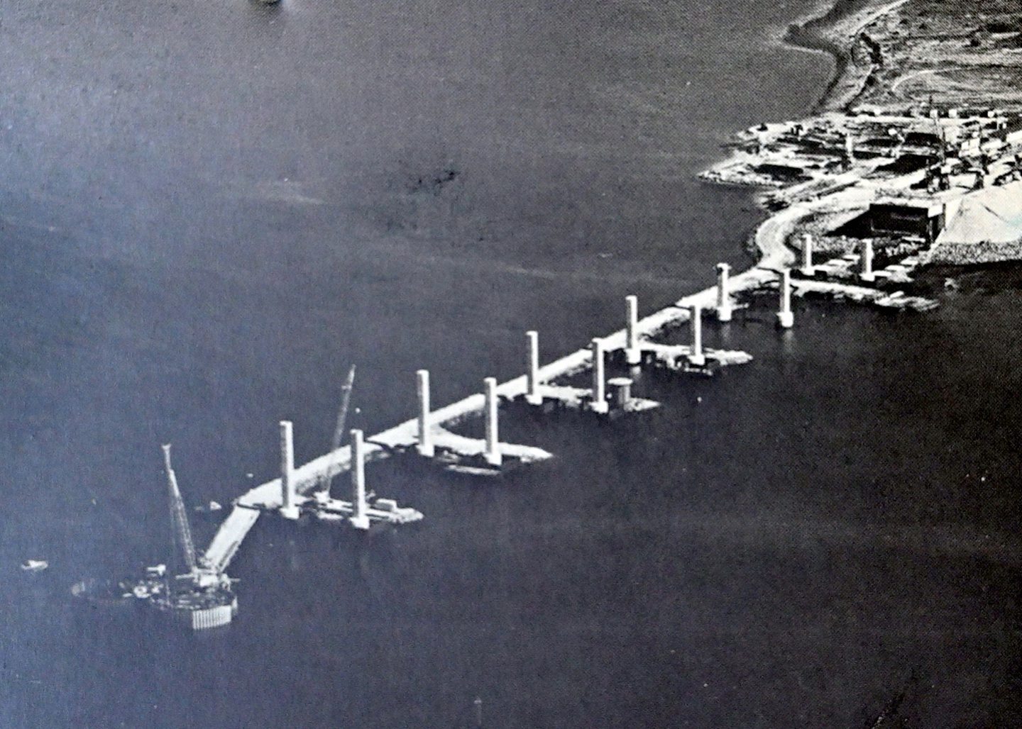 Unseen archive photos released to celebrate 40 years of the Kessock ...
