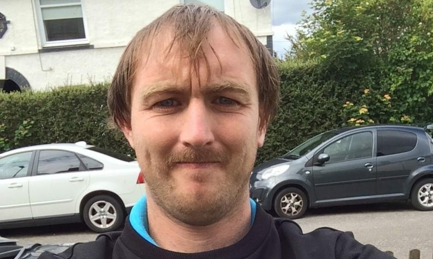 Man shouted abuse at police and hid knife in parking ticket machine