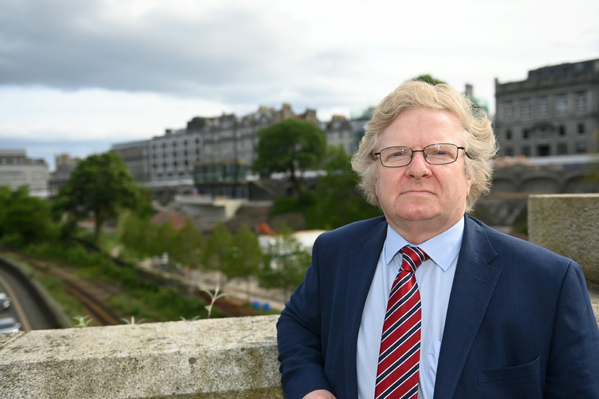 Woman who helped Ukrainian refugees crowned Aberdeen People's Champion