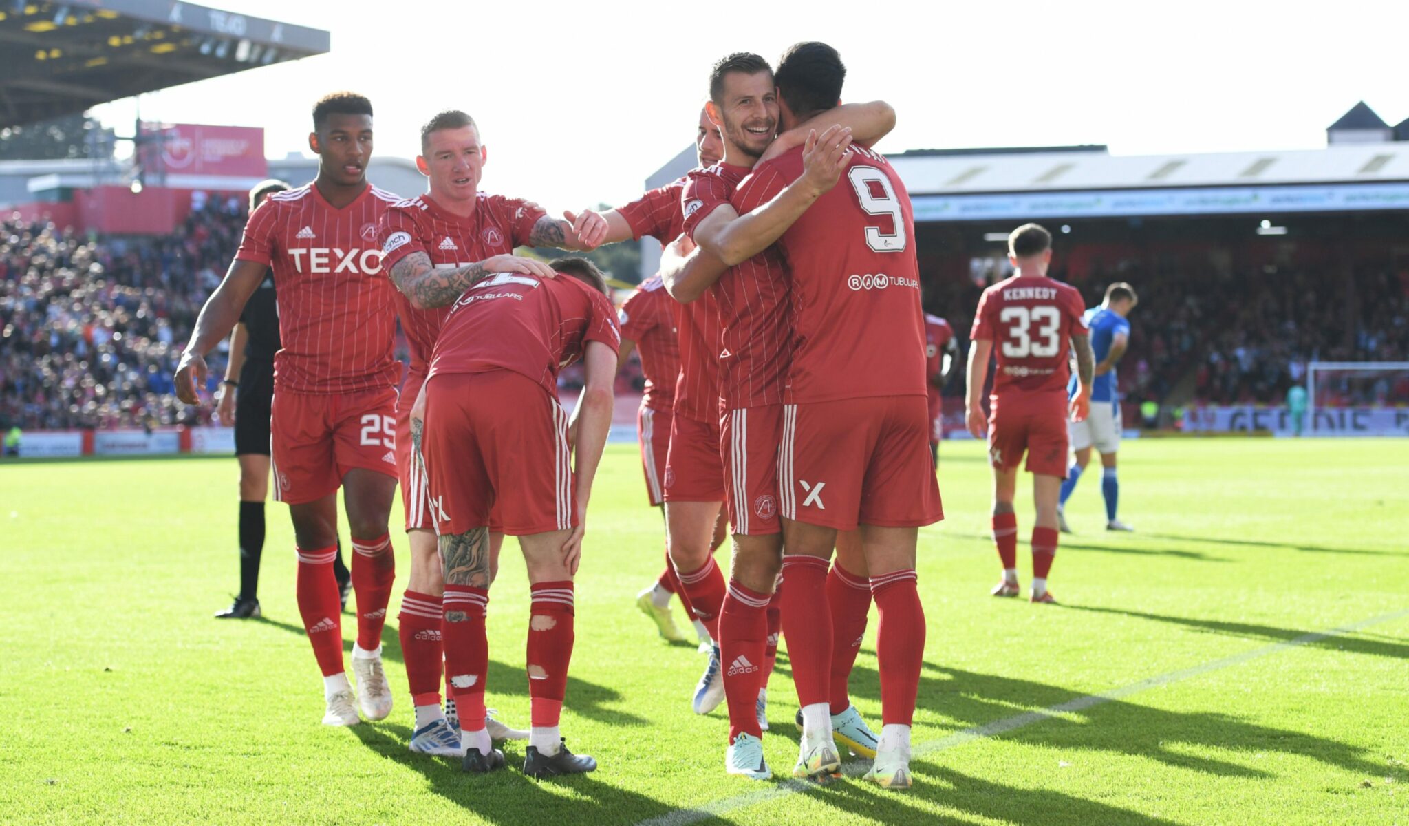 Aberdeen goal hero Bojan Miovski lays down gauntlet to Rangers and ...