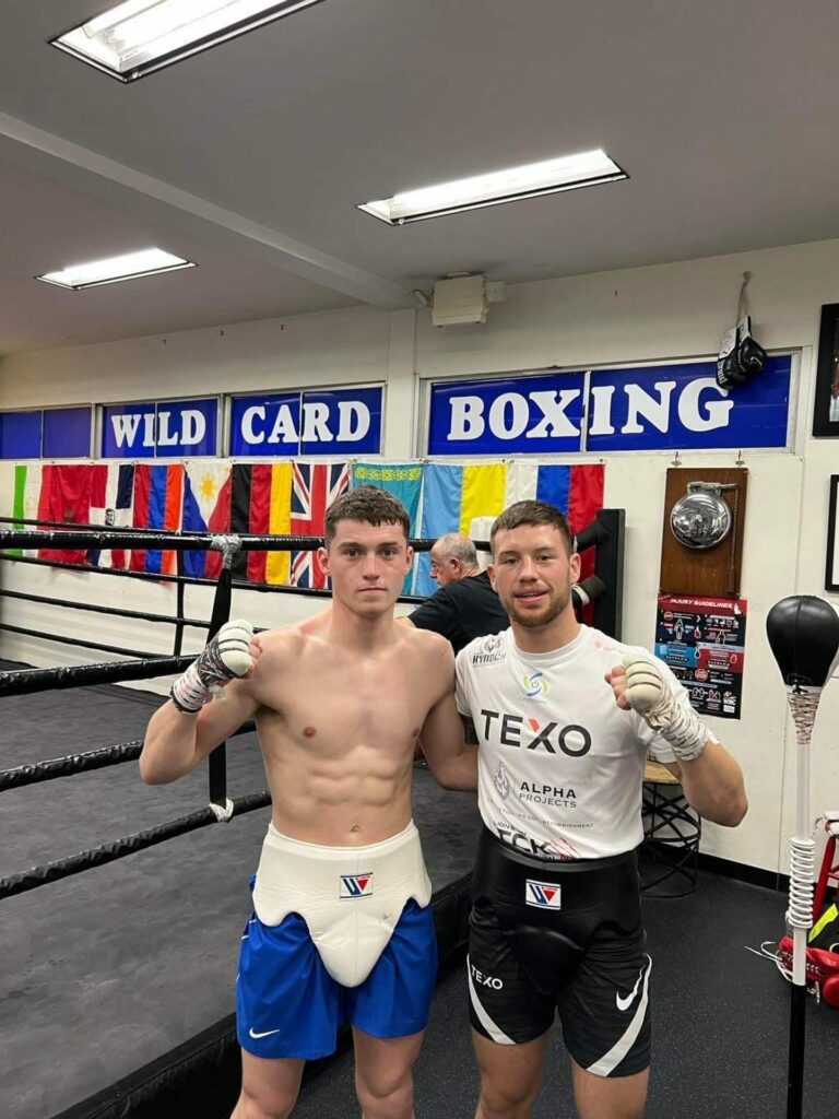 Aberdeen boxer Dean Sutherland trains with Freddie Roach