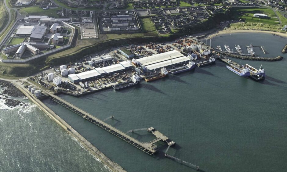Plan to ship carbon to Peterhead a step closer
