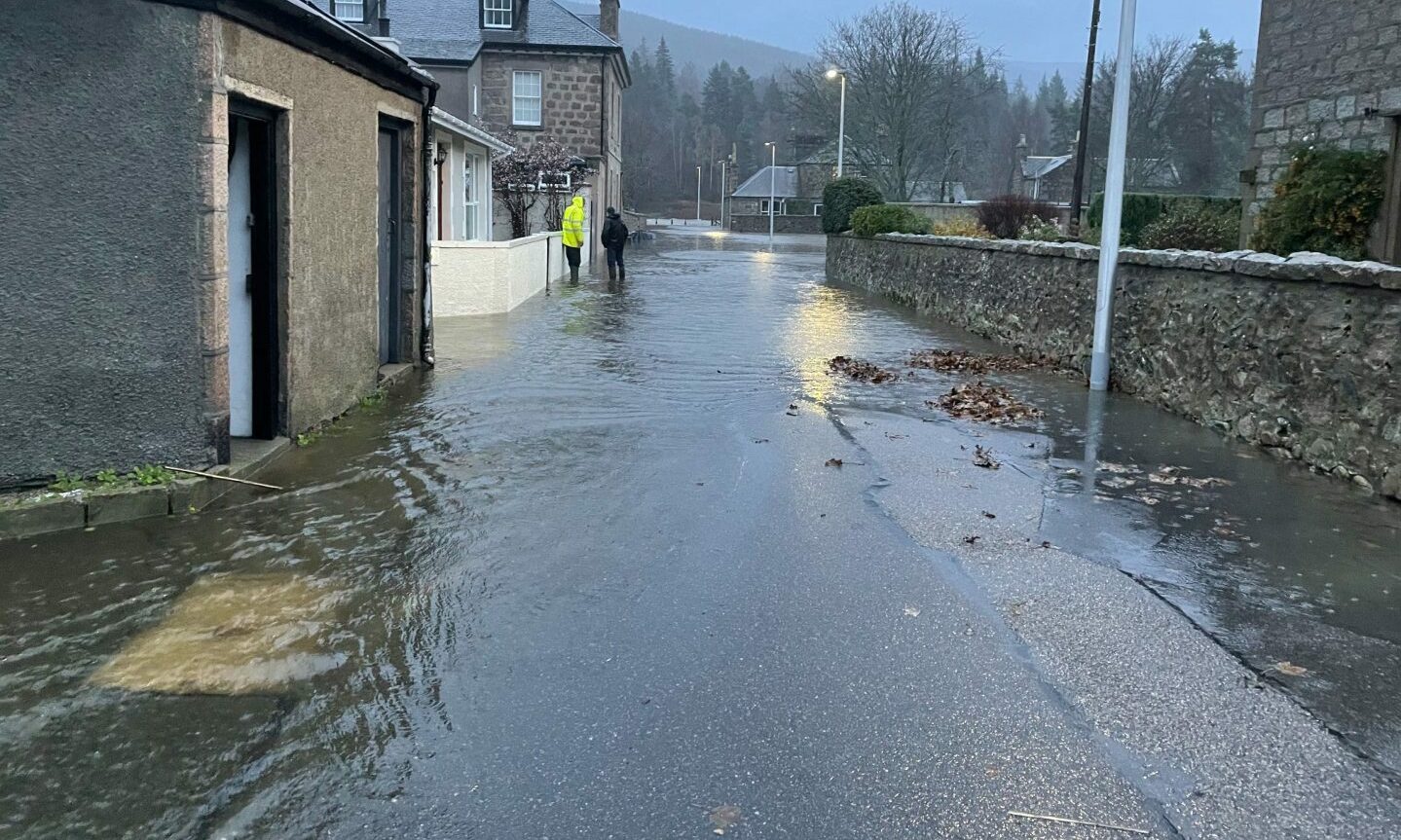 Ballater flooding: 40 caravans evacuated as 'rivers' flow through village