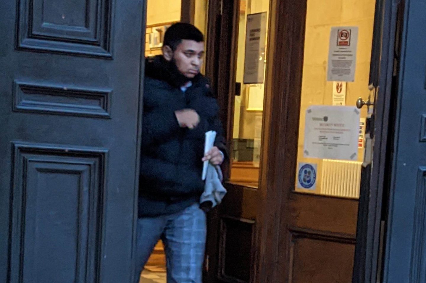 Crank caller lured police to fake housebreaking then attacked officer