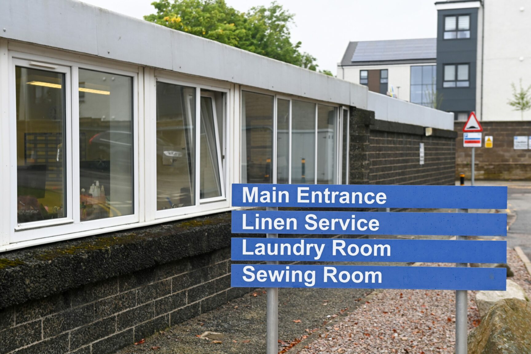 NHS laundry: Why are pens the biggest nightmare for staff?