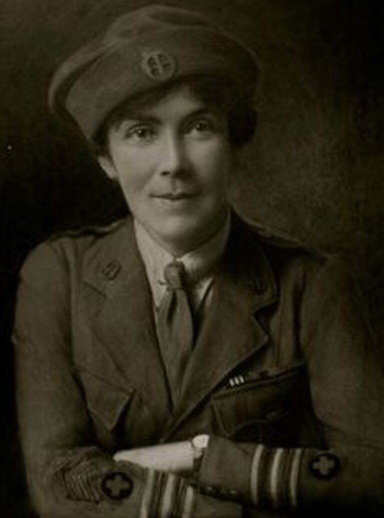 Muriel Thompson: Aberdeen racing driver, WW1 hero and suffragist