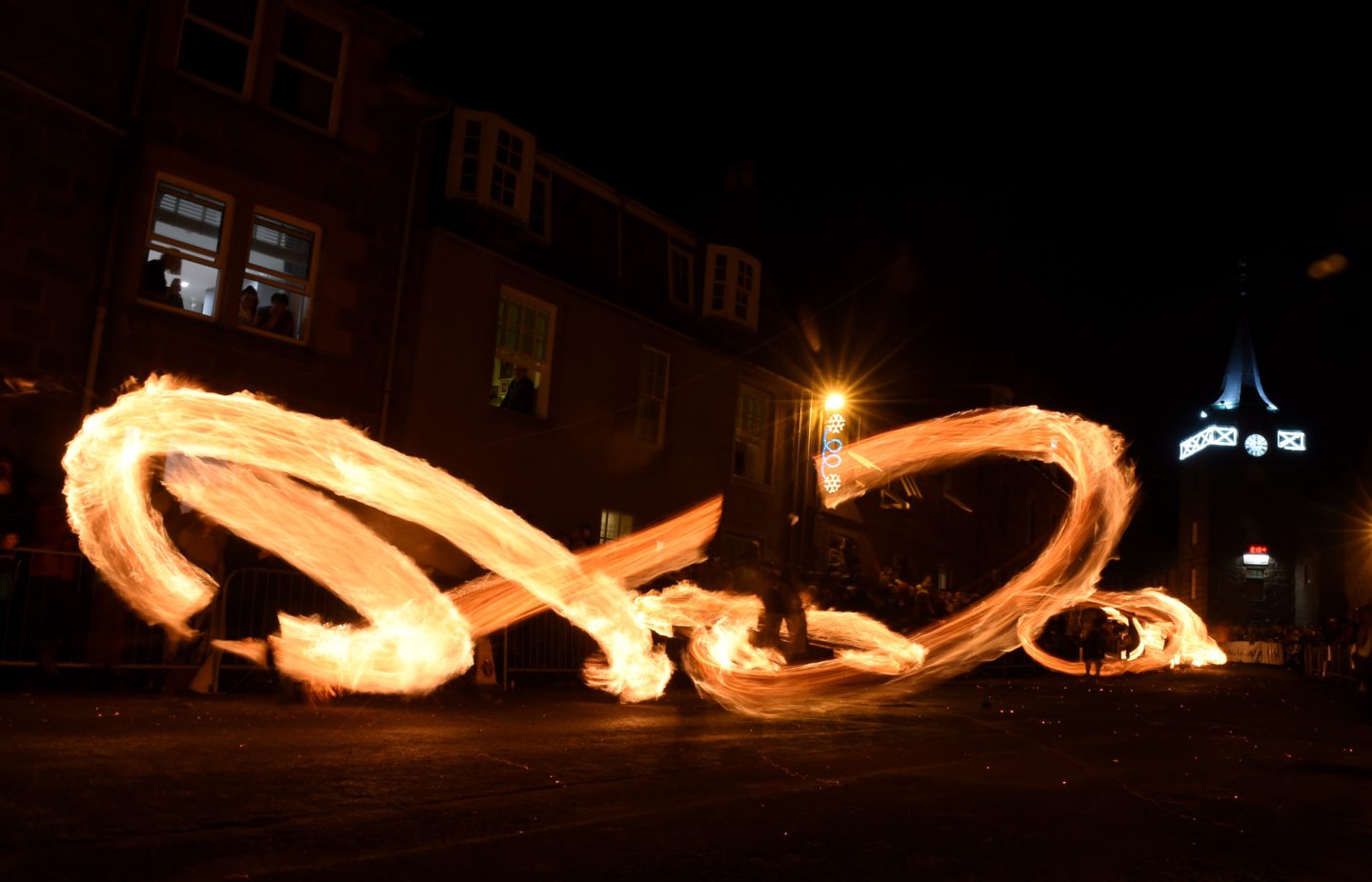 Stonehaven Fireballs to go ahead despite rain warning