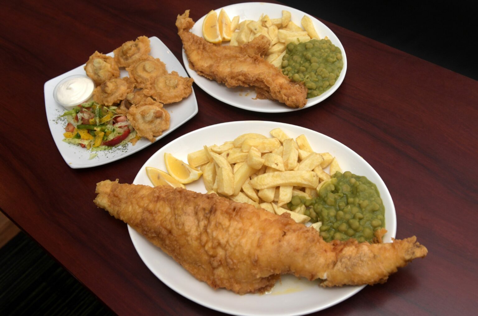 Love big portions? Put these 5 Elgin restaurants on your to-visit list