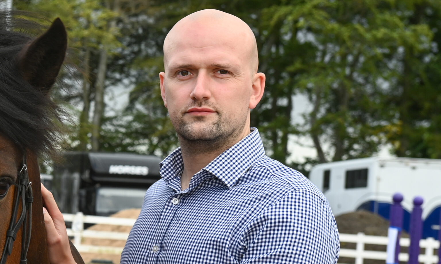 Stephen Flynn ‘hiding’ after SNP MP Lisa Cameron ignites gender reform row