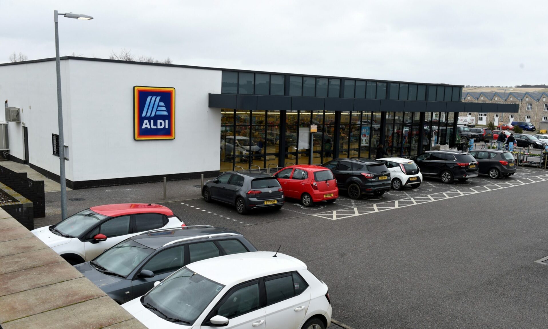 Dog attacks three people outside Inverurie Aldi supermarket