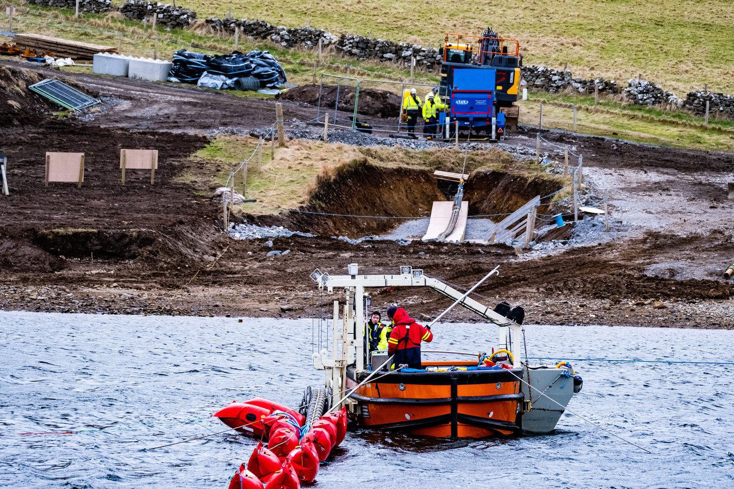 Cable connecting Shetland to the grid laid for the first time