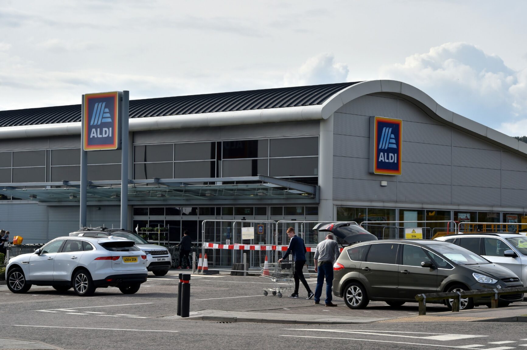 Aldi's Supermarket Sweep competition comes to Westhill