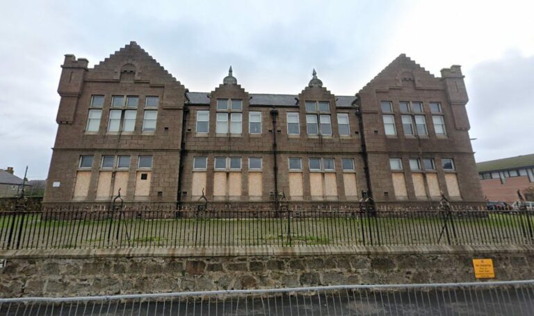 Fraserburgh Academy annexe to be named in honour of Bill Gibb