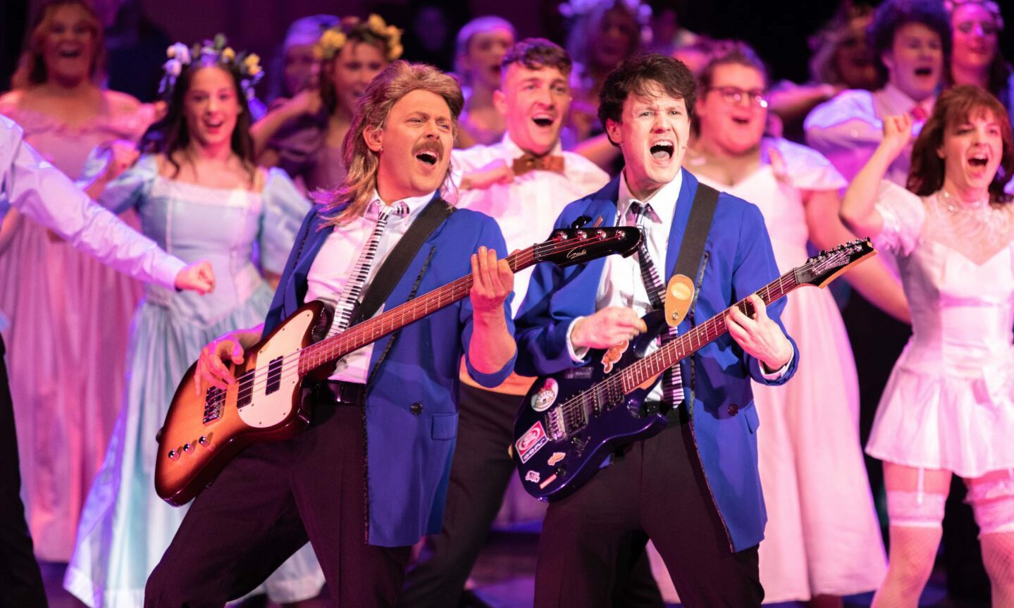 Review: Inverness Musical Theatre hit high notes in Wedding Singer