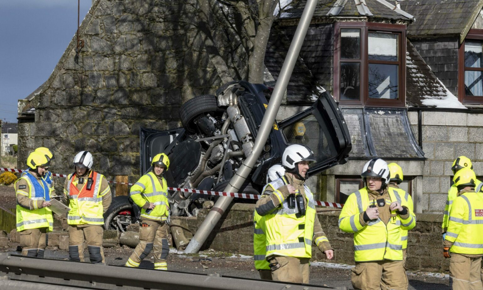 A92 crash: Four people taken to hospital following 17-vehicle crash ...
