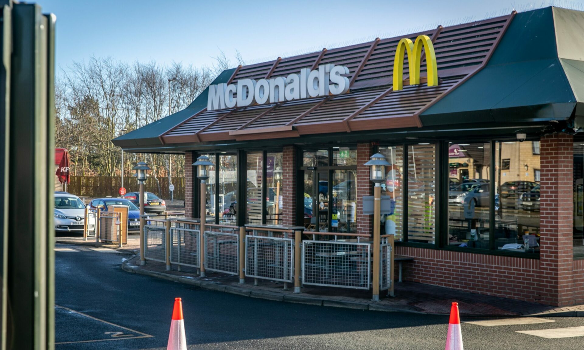 Ellon in line to get famous Golden Arches - as McDonald's targets town ...