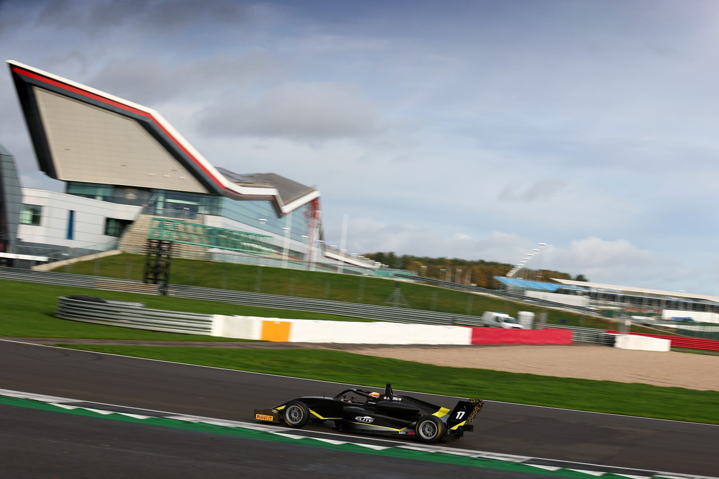 Beauly teenager Oliver Stewart to make step up to GB3 Championship ...