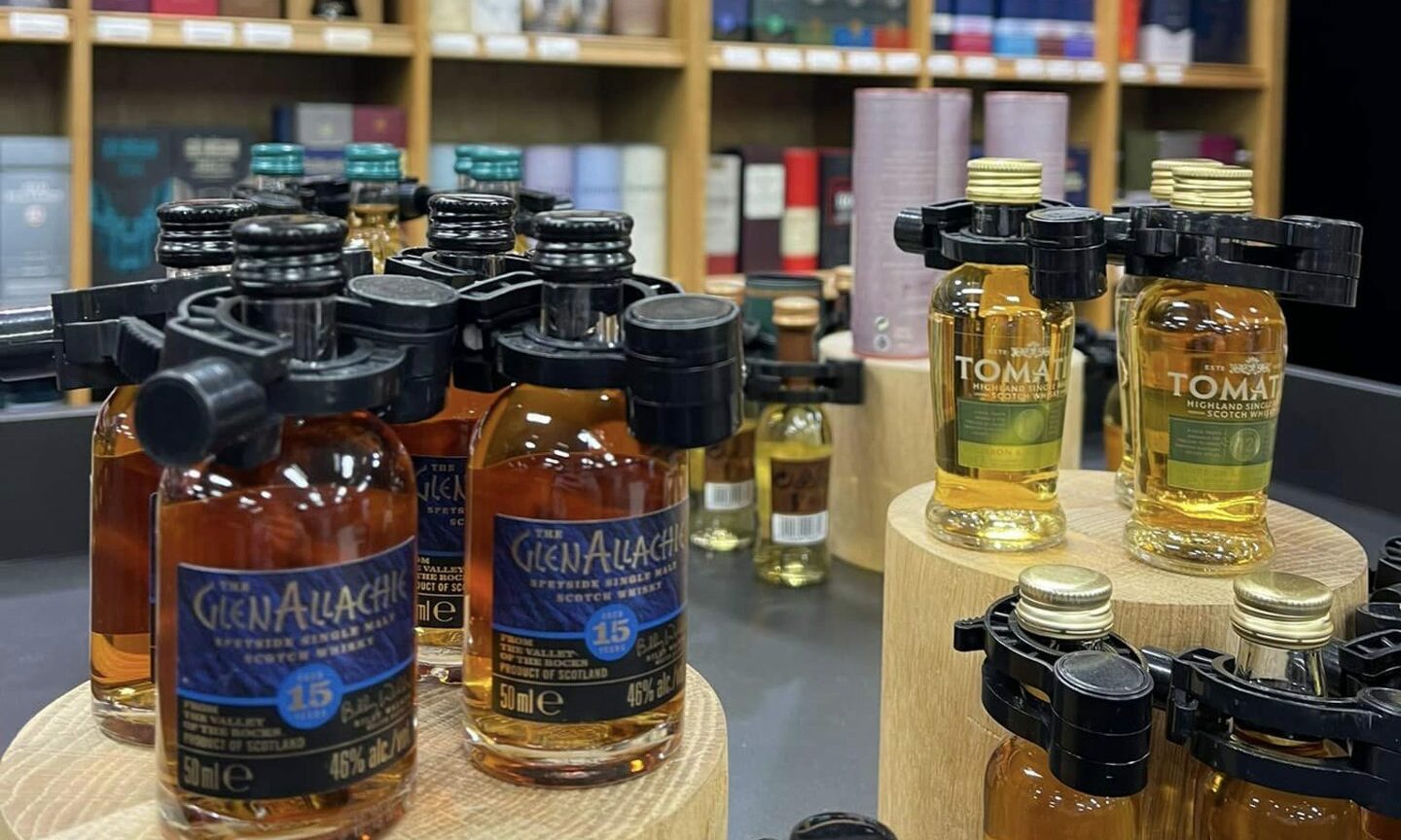 Gordon & MacPhail: New whisky shop opens on Elgin's High Street