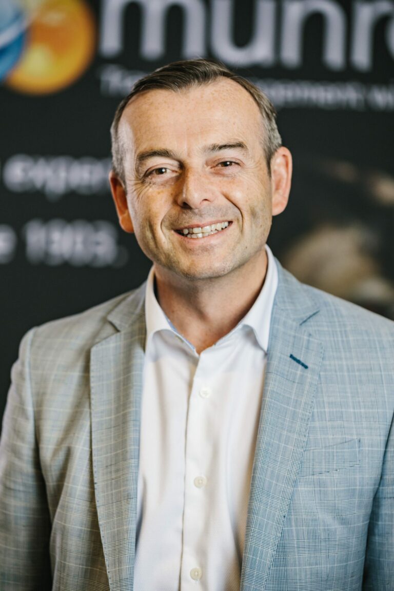 Munro’s Travel notches up 50 years of serving energy sector - Press and ...