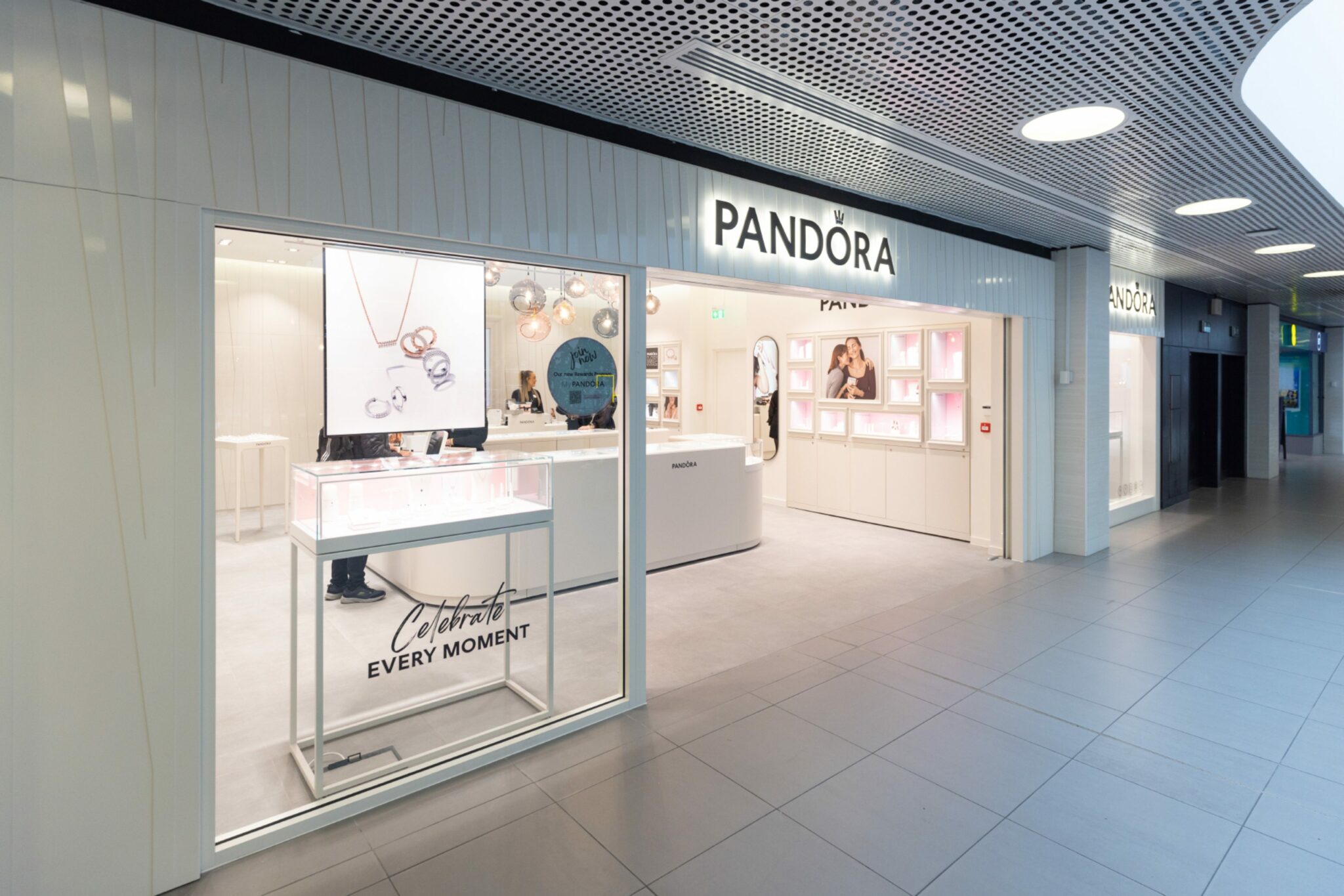 First look inside the new Pandora store in Aberdeen