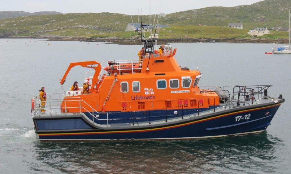 Barra lifeboat launched to rescue stranded crew after break down