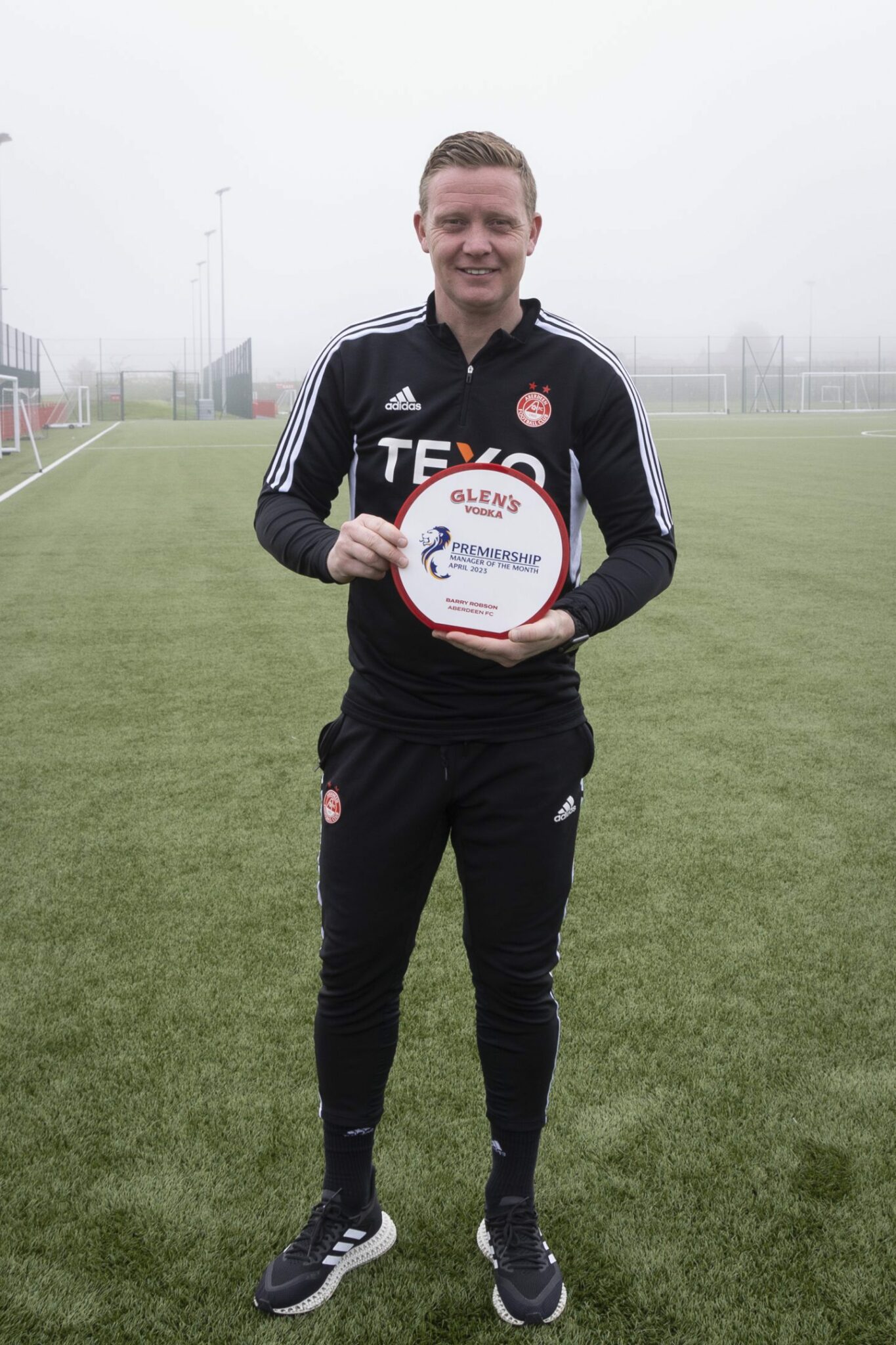 Aberdeen's Barry Robson wins Premiership manager of the month
