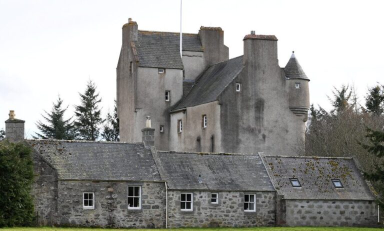 Alford castle owner seizes last chance to stop new homes nearby