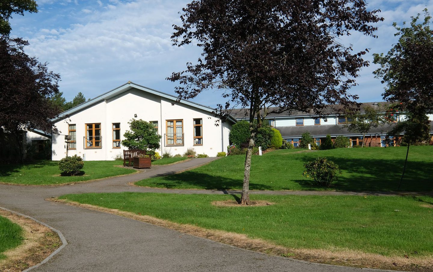 Meet the volunteers making a difference at Roxburghe House