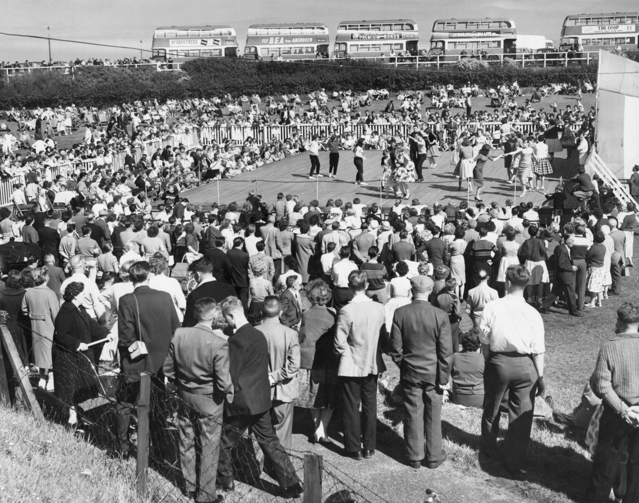 Aberdeen Beach: The Silver City with the golden sands was a haven for ...