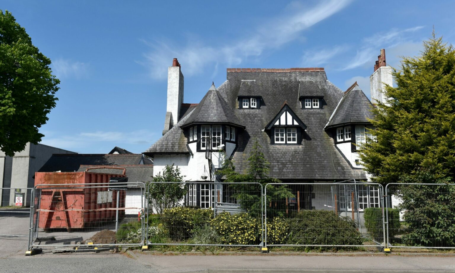 Revealed: Dutch Mill owners taking over Westhill's Broadstraik Inn