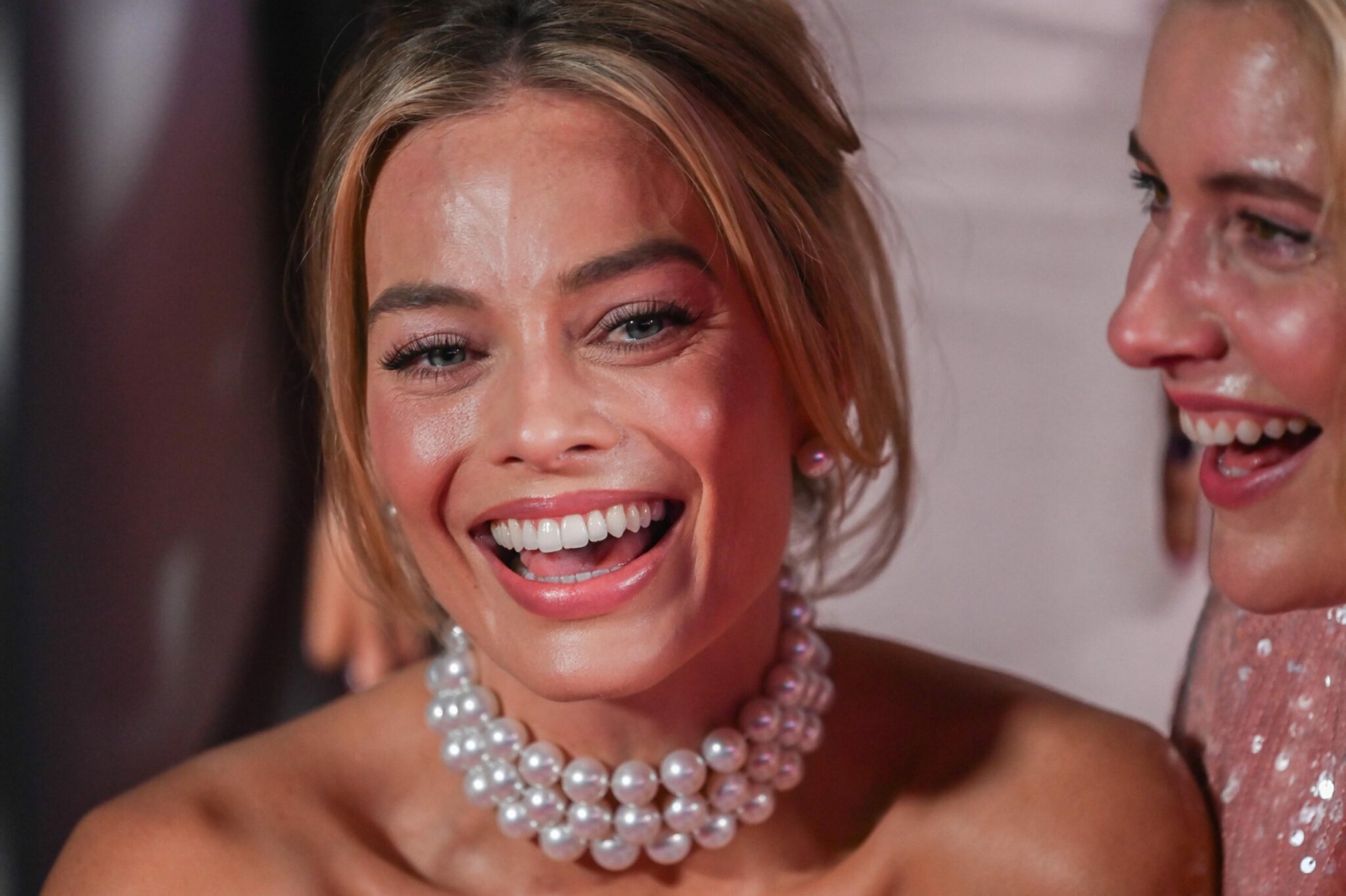 Is Margot Robbie moving to Braemar?