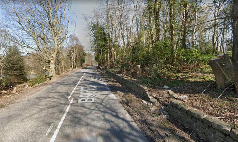 Man taken to hospital after crash on South Deeside Road