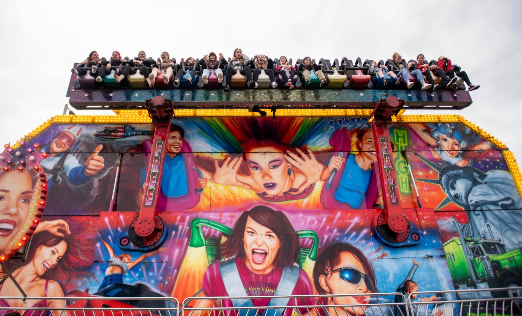 Gallery: Hundreds flock to Peterhead Lido for night of entertainment