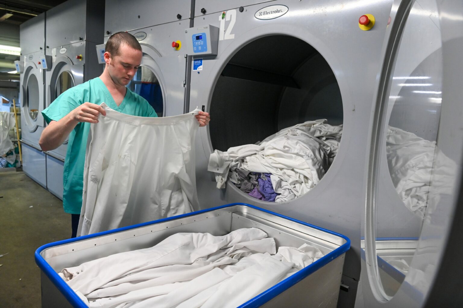 ARI faces scrubs shortage after laundry room asbestos incident