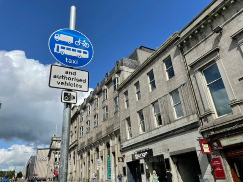 Aberdeen bus gates: How YOU can tell the council what you think