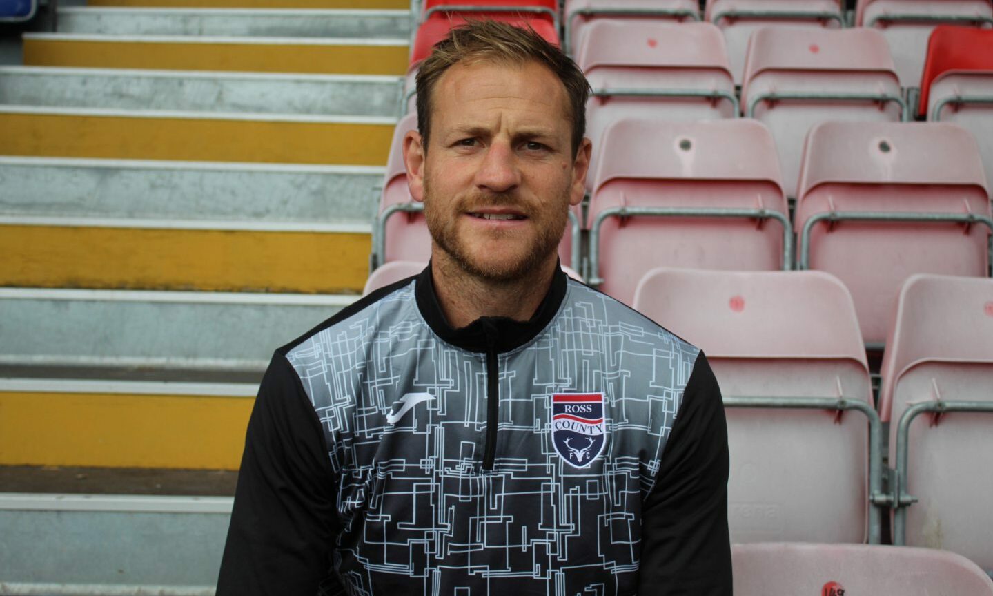 Gary Warren names Ross County academy 'unsung hero'