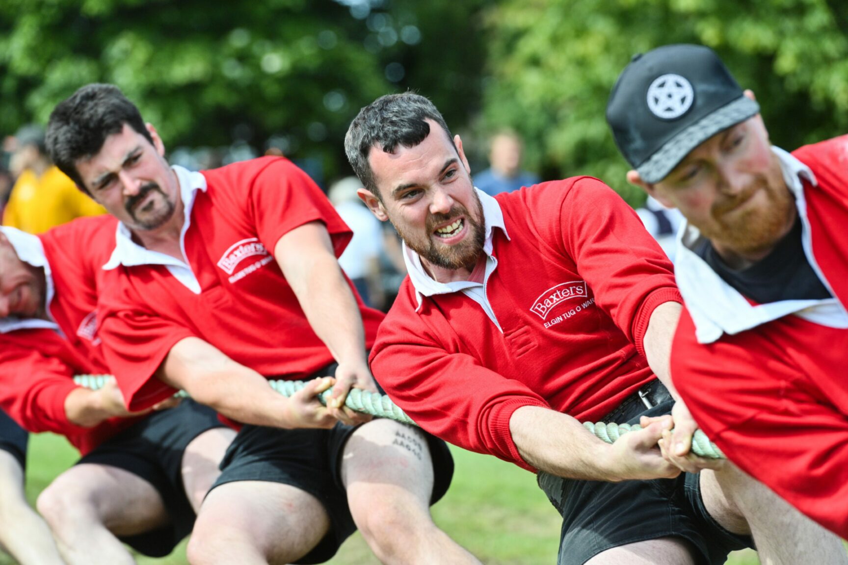 Gallery: Elgin pulls in the visitors to tug o’ war competition