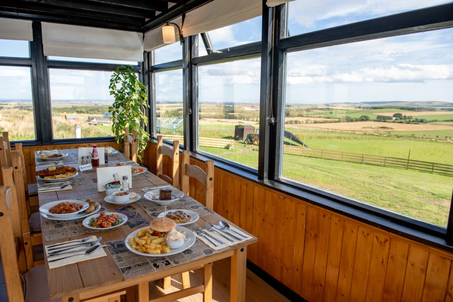 Allanshill serves hearty dishes with panoramic countryside views
