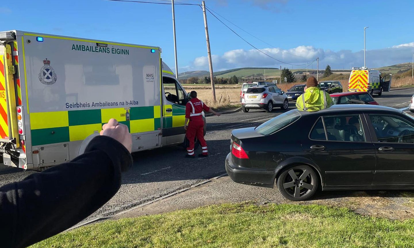 Two motorists taken to hospital following crash in Aberdeenshire