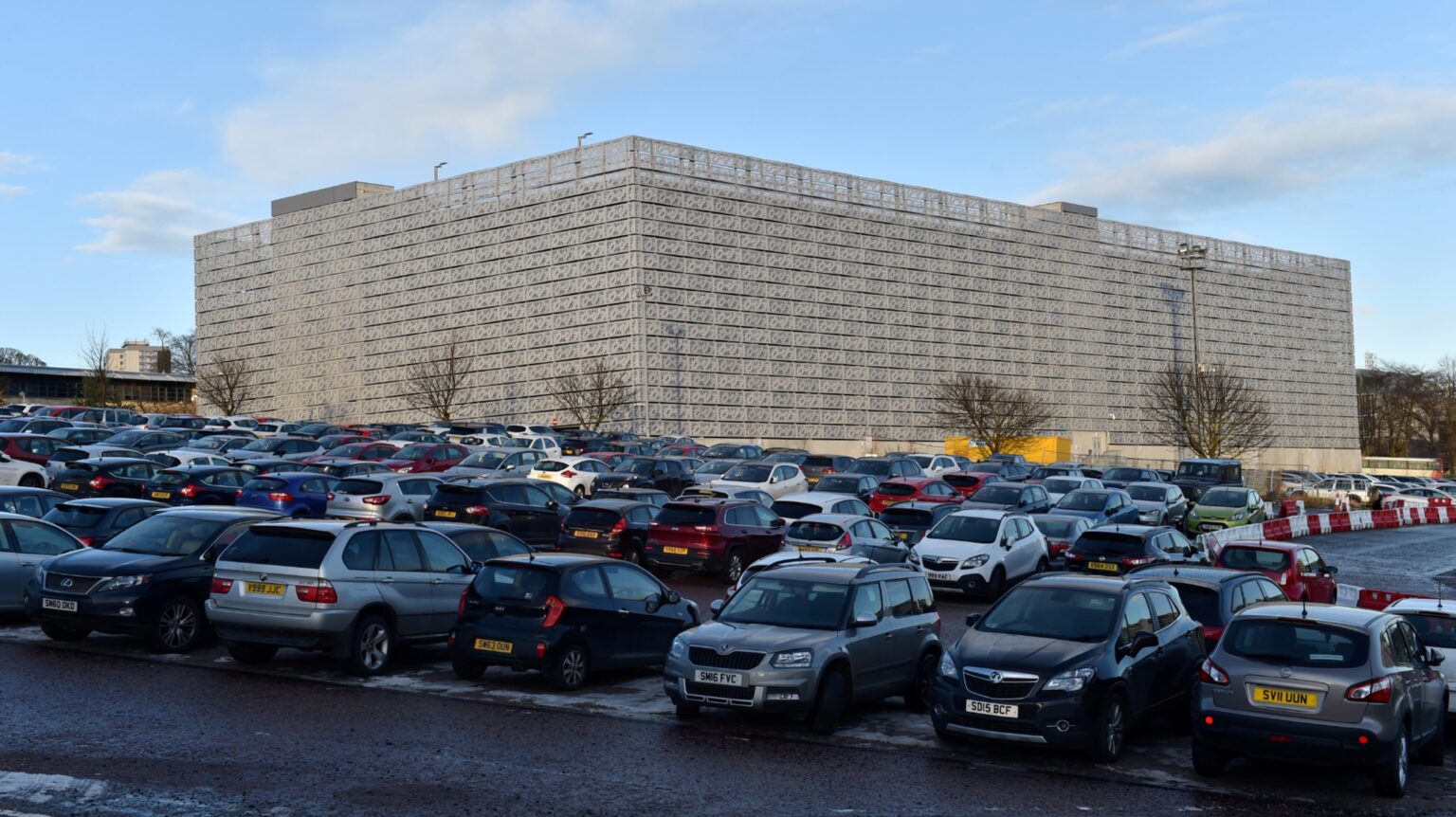 Aberdeen Royal Infirmary: No easy solution to messy car park muddle at ARI